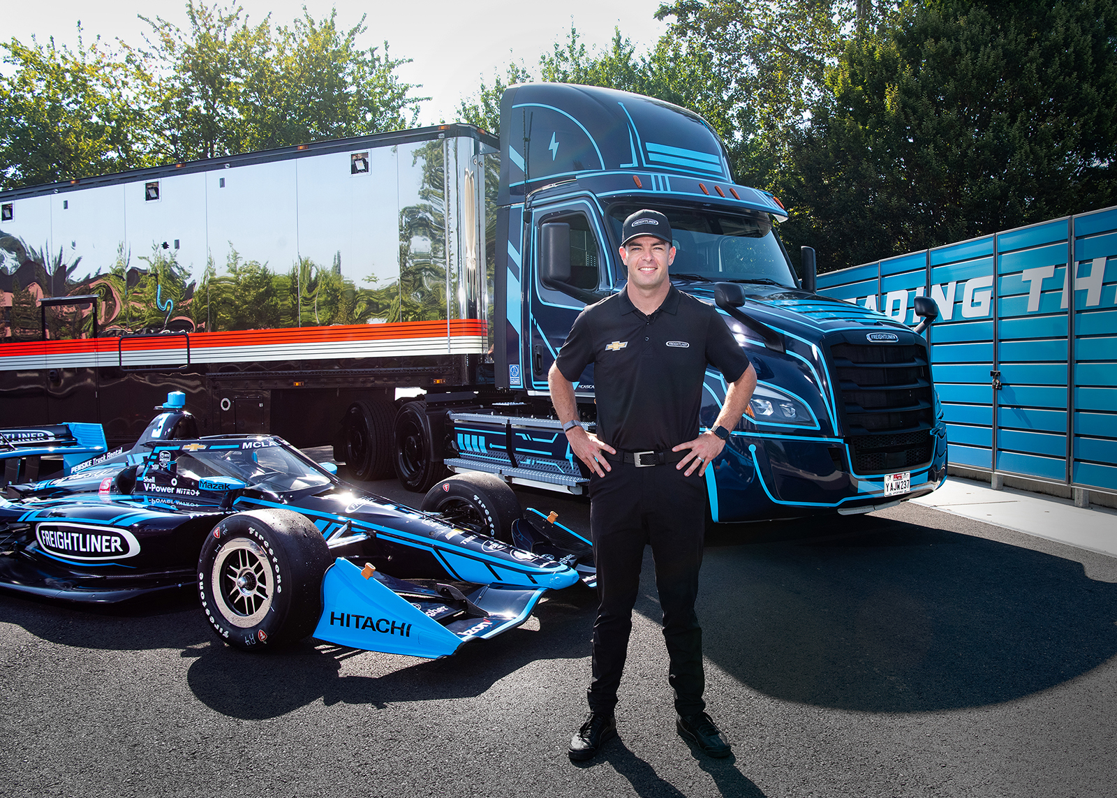 Freightliner eCascadia Hauls Team Penske’s Race Car to NTT INDYCAR ...