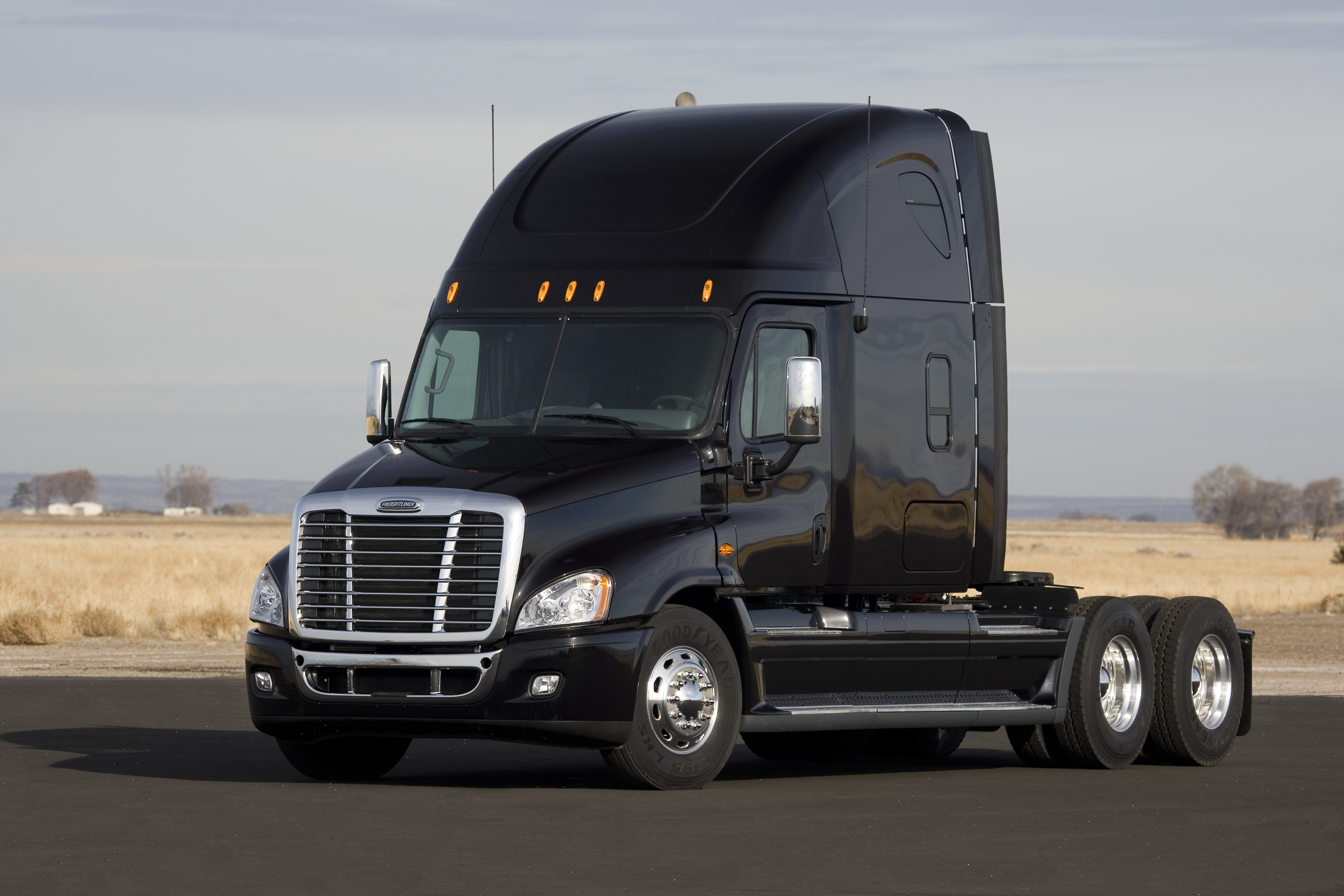 Freightliner Produces Milestone 1 Millionth Cascadia | Daimler Truck ...