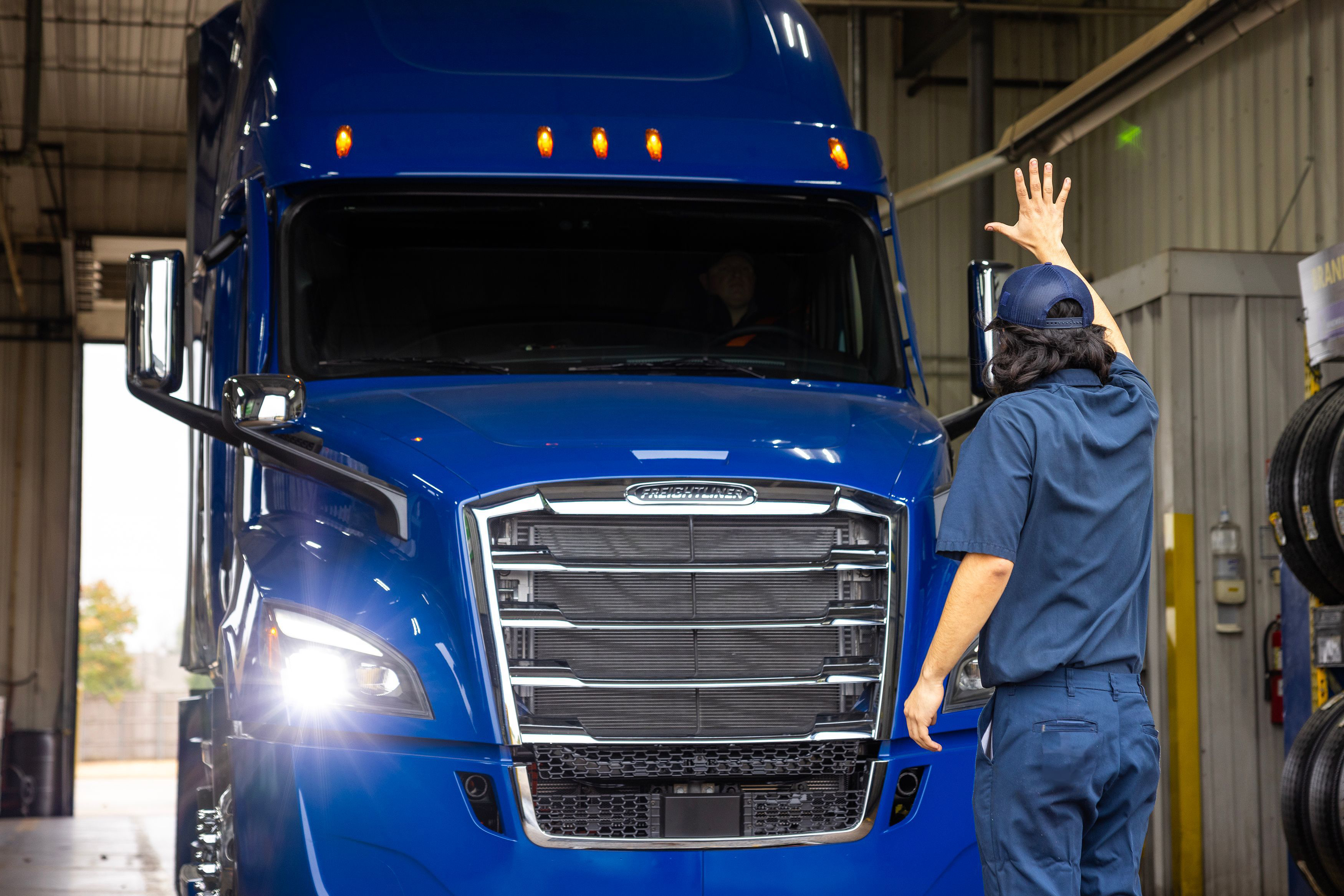 Freightliner and Love’s complete rollout of Freightliner ExpressPoint ...